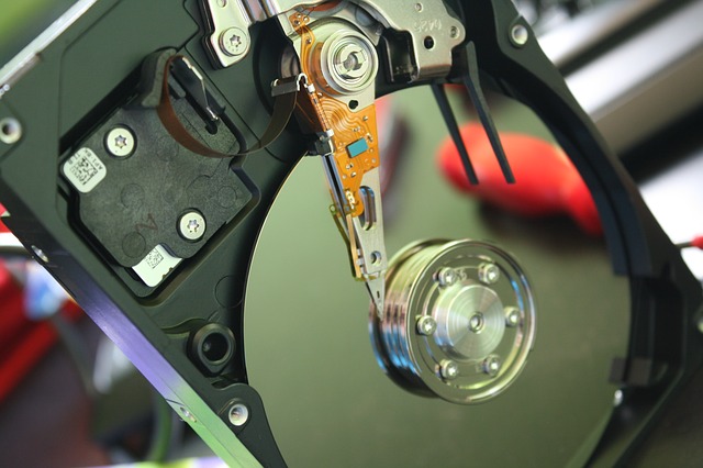 How To Check Hard Disk Health in Windows | Beebom