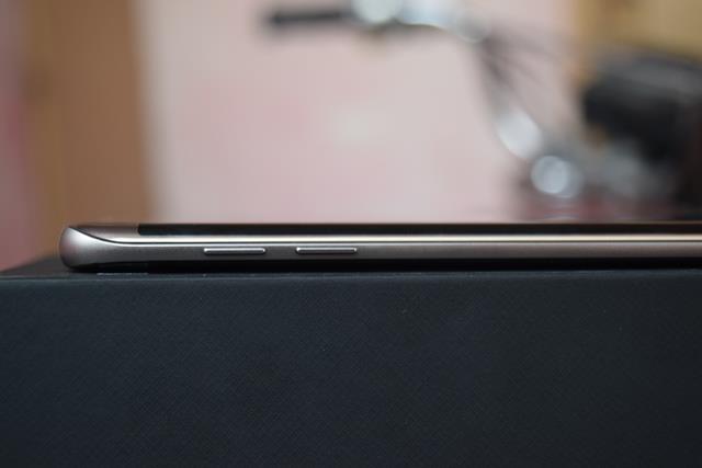 The Samsung Galaxy S7 Edge Review | Beebom