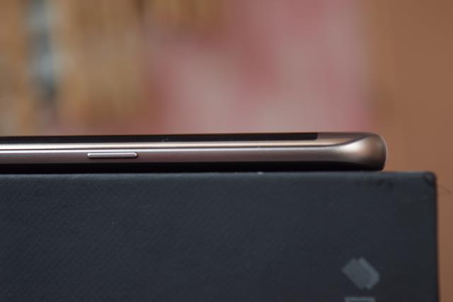 The Samsung Galaxy S7 Edge Review | Beebom