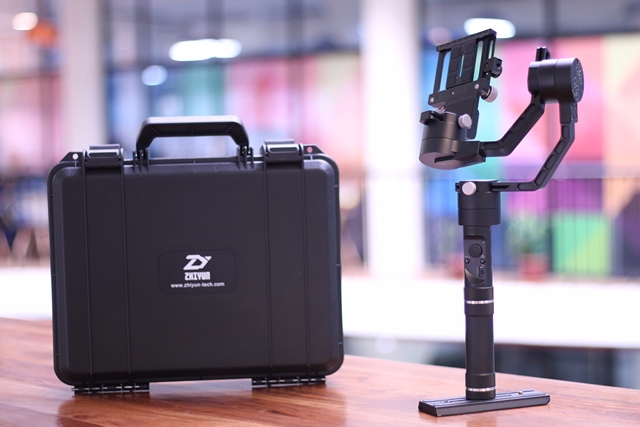 Zhiyun Crane V2 Review: Affordable Gimbal For Cameras | Beebom