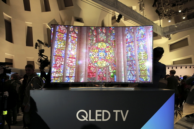 What is QLED Display and How Does it Differ From OLED? | Beebom