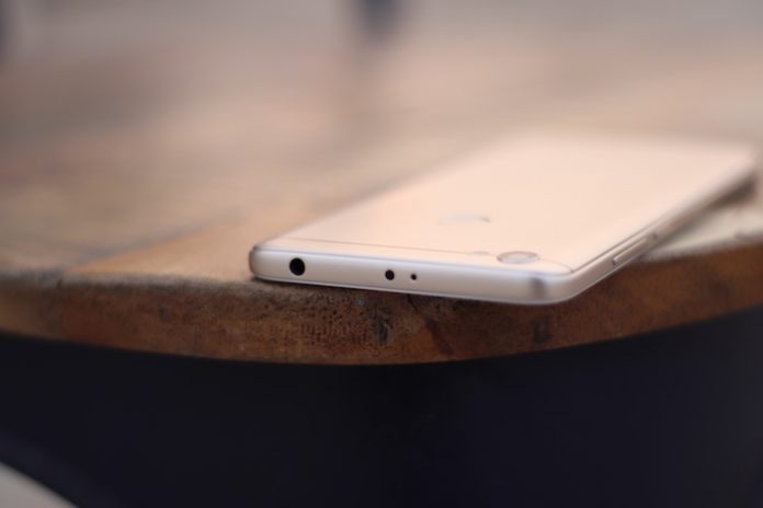 Redmi Y1 Review: The Best Budget Smartphone for Selfies? | Beebom