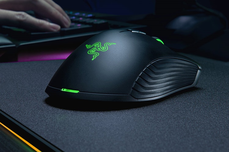 Meet Razer HyperFlux - the Battery-Less Wireless Mouse | Beebom
