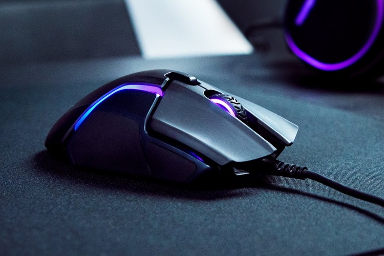 SteelSeries Debuts Rival 600 Mouse With Two Sensors to Avoid Skipping ...