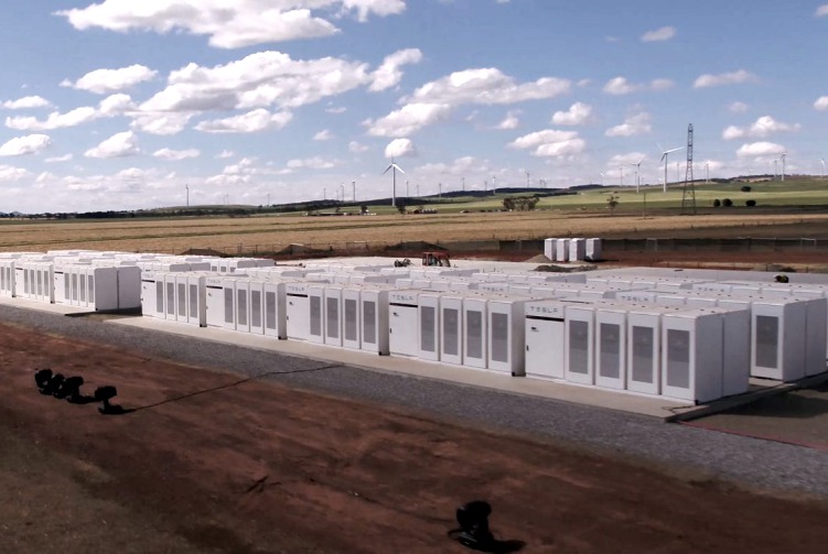 Tesla's Massive Australian Battery Pack Raked In $1 Million Profit In ...