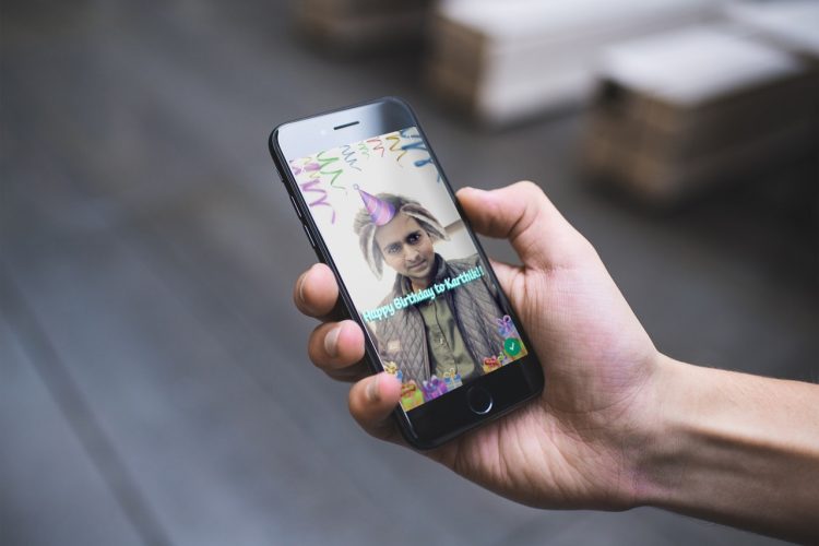 Snapchat Now Allows Users To Create Their Own Custom Face Lenses | Beebom