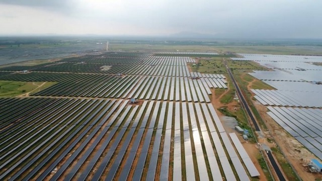 World's Largest Solar Park with 2,000 MW Capacity Inaugurated in ...