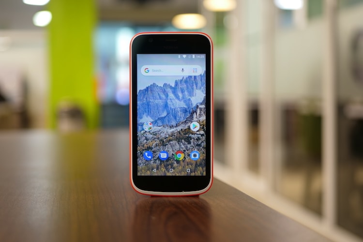 Nokia 1 Review: Is Android Go Worth It? | Beebom