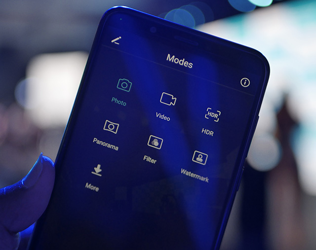 Honor 7C Hands On and First Impressions: Decent Build Quality, Dual ...