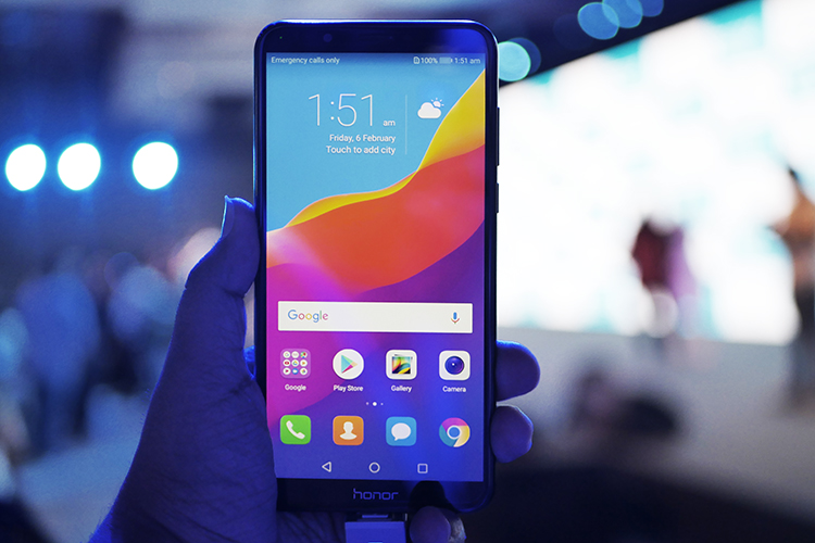 Honor 7C Hands On and First Impressions: Decent Build Quality, Dual ...
