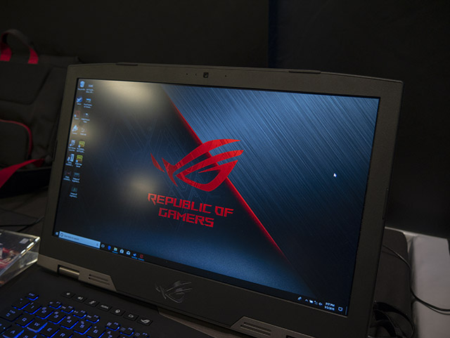 Asus ROG G703 Hands On: Intel Core i9 Powered Gaming Beast |Beebom