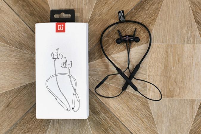 OnePlus Bullets Wireless Earbuds Review: Amazing Earphones on a Budget