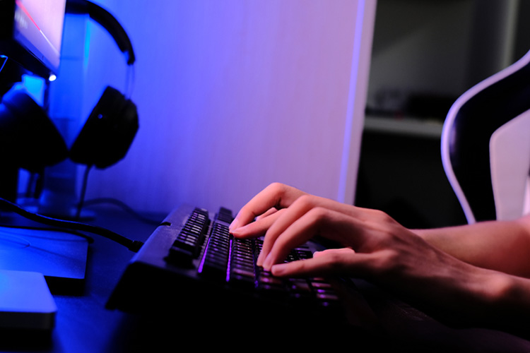 The Ultimate Guide to Mechanical Keyboards for Gaming (2021) | Beebom