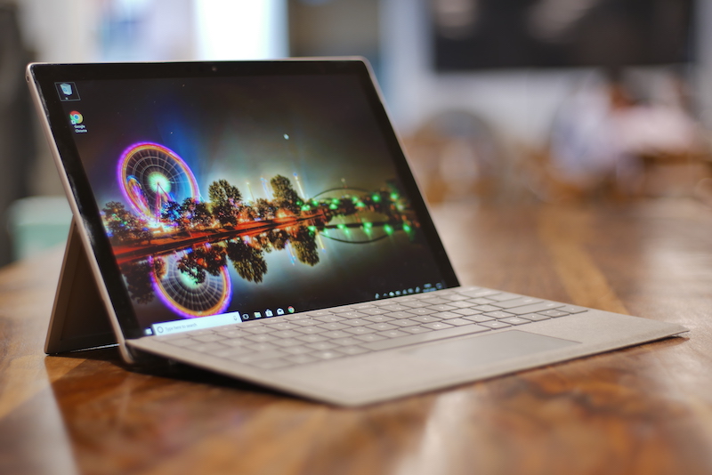 Surface Pro (2017) Review: Versatility Comes at a Price | Beebom