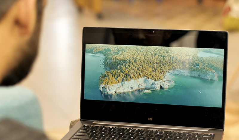 Mi Notebook Air Review: MacBook Pro at the Price of a MacBook Air