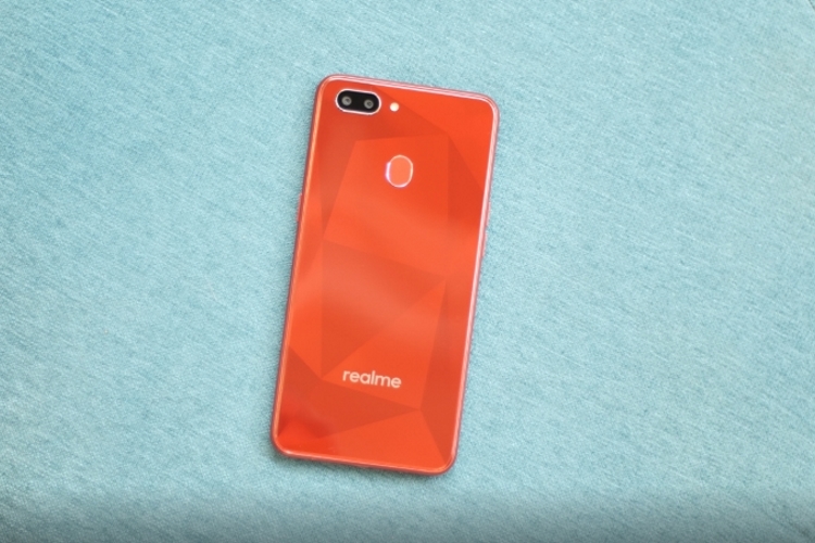 Realme 2 Gaming Review: Gaming? Hell No! | Beebom