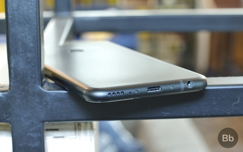 Honor Play Review: The Best Budget Phone for Gamers? | Beebom