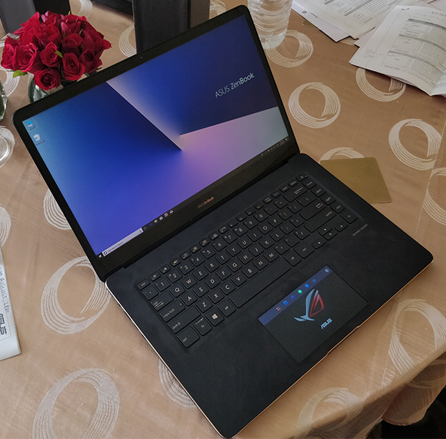 Asus ZenBook Pro First Impressions: Putting the Trackpad to Good Use ...