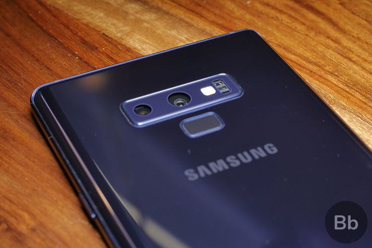 Samsung Faces Lawsuit as Woman's Galaxy Note 9 Catches Fire in Purse