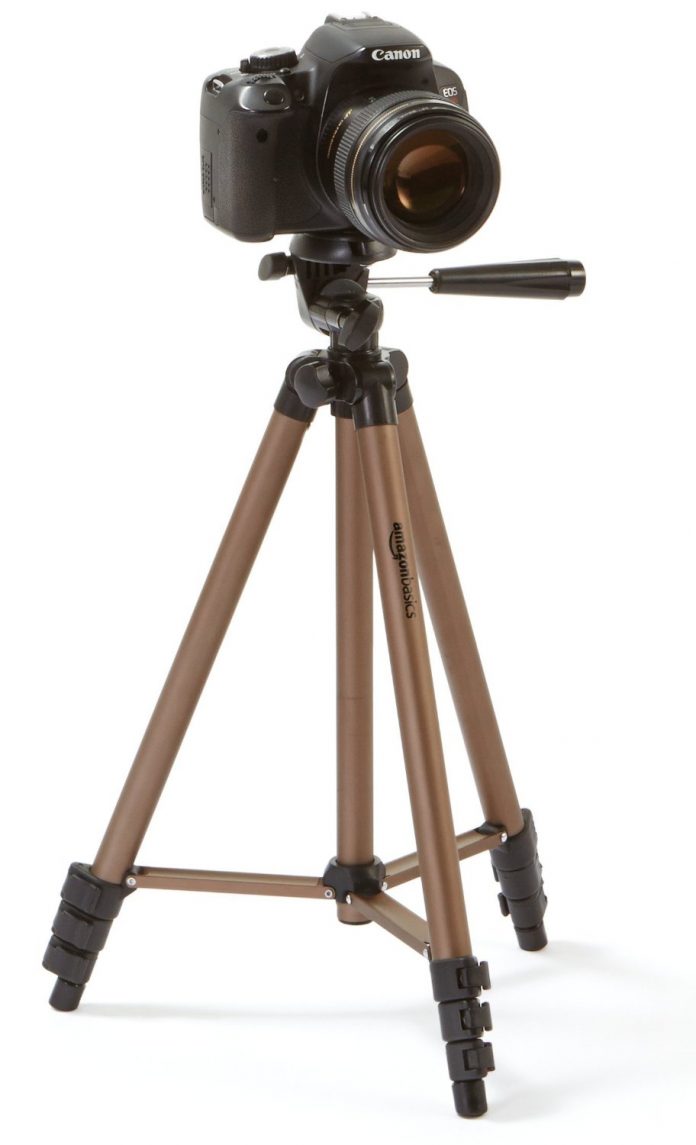 12 Great DSLR Accessories for Beginner Photographers in 2020 | Beebom