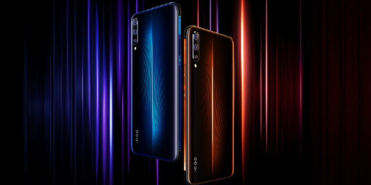 Vivo iQOO Gaming Phone with Snapdragon 855, Air Triggers, 44W Charging ...