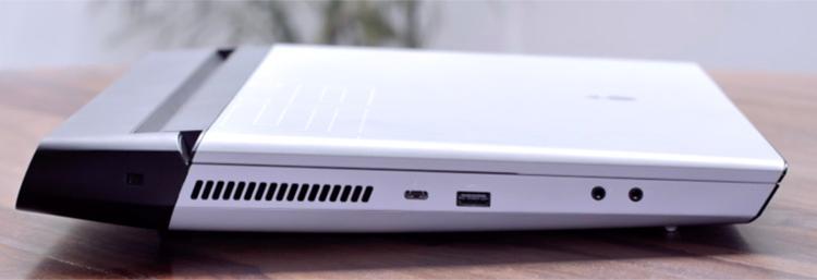 Alienware Area 51m Review: Modularity Never Looked this Good | Beebom