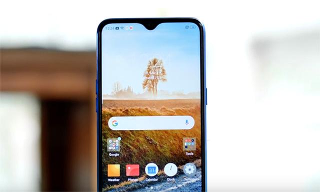 Realme 3 First Impressions: The "Real" Budget Phone? | Beebom