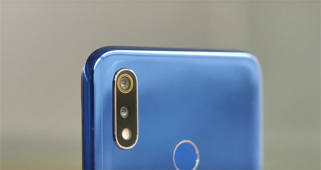 Realme 3 First Impressions: The "Real" Budget Phone? | Beebom