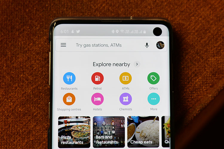 Google Maps’ AR Navigation Available to All Phones with ARCore, ARKit