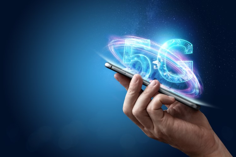 Affordable 5G Phones Priced Less Than $500 Coming in 2020: Report | Beebom