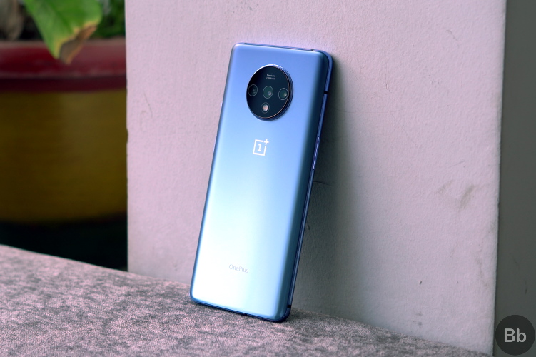 OnePlus 7T with 90Hz Display, Triple Cameras Launched at Rs. 37,999 ...