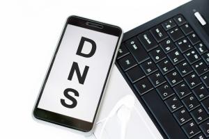 How to Change Android DNS Settings [3 Methods Explained] | Beebom