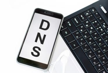 How to Change Android DNS Settings [3 Methods Explained] | Beebom