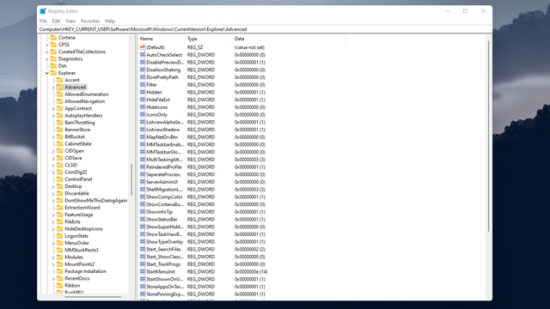 How to Customize the Taskbar in Windows 11 [Guide] | Beebom