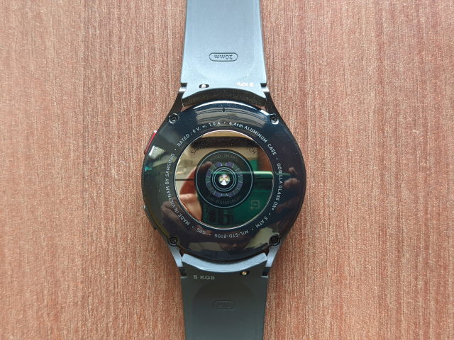 How to Use Galaxy Watch 4's Body Composition Feature (2021) | Beebom