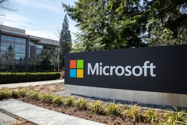 Microsoft Surpasses Apple to Become the World's Most Valuable Company | Beebom