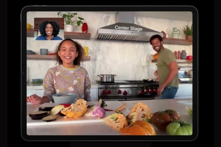 What Is Apple's Center Stage Feature and How to Enable It | Beebom