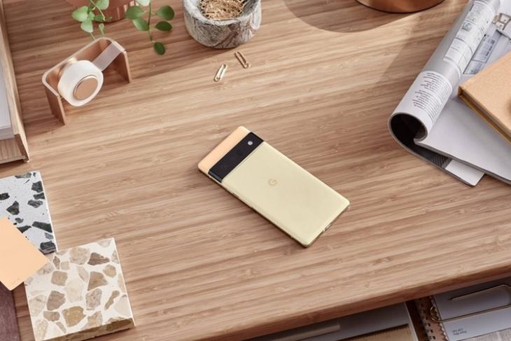 Google Pixel 6 Pro Screen Flickering Issue Fix Is Coming with December ...