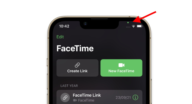 What Do Orange and Green Dots on Your iPhone Mean? (2022) | Beebom
