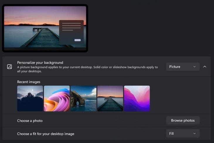 How to Set a Different Wallpaper On Each Monitor in Windows 11 | Beebom