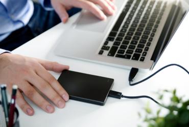 How to Format a Hard Drive or SSD in Windows 11 (4 Methods) | Beebom