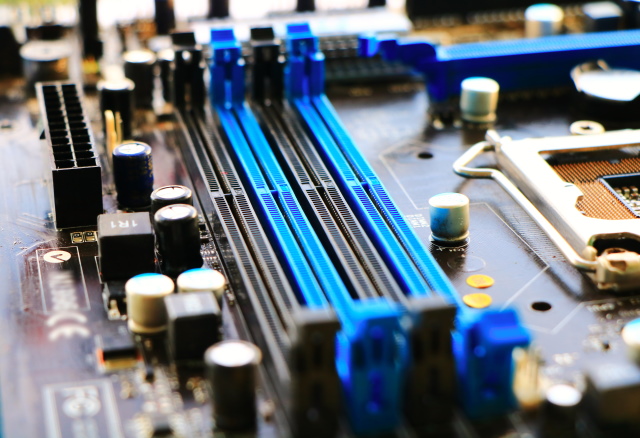 What Is a Motherboard? Explained! | Beebom