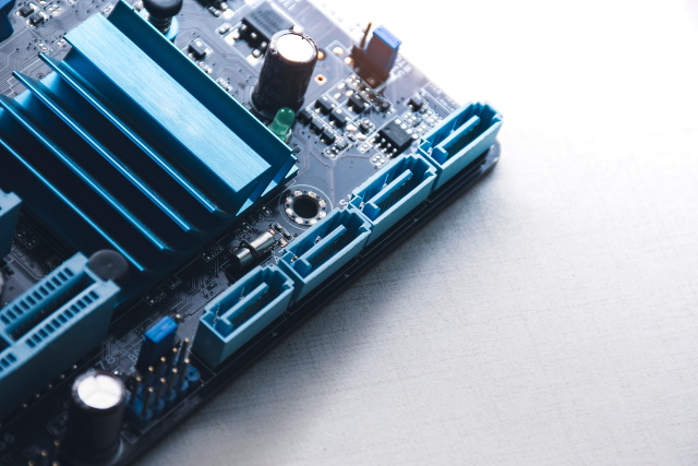 What Is a Motherboard? Explained! | Beebom