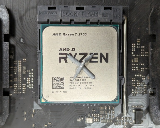 How to Apply Thermal Paste on CPU (Easy Guide) | Beebom