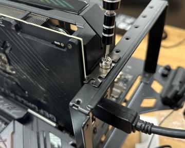 How to Install Graphics Card (GPU) in Your PC | Beebom