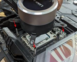 How to Install Air Cooler or AIO on Your CPU (2024) | Beebom