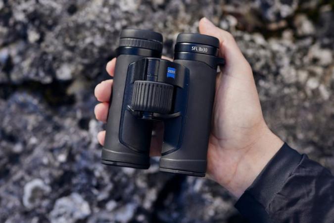 ZEISS SFL 30 Ultra-Compact Binoculars Launched in India | Beebom