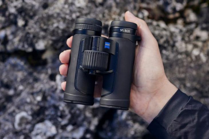 ZEISS SFL 30 Ultra-Compact Binoculars Launched in India | Beebom