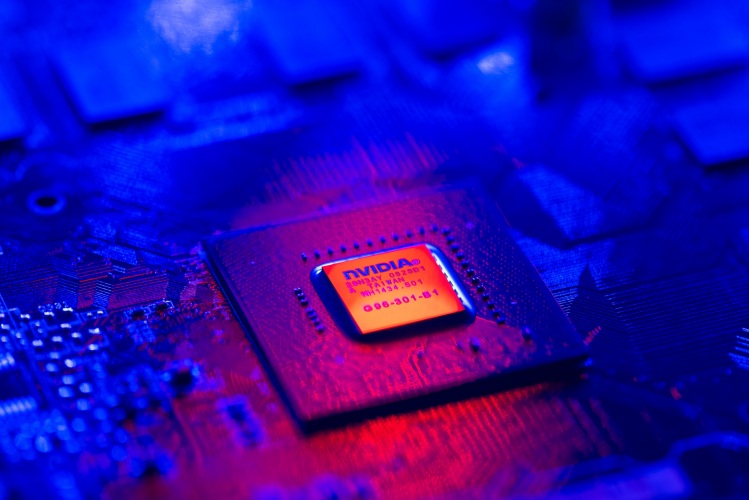 How to Undervolt GPU and Lower Temperatures | Beebom