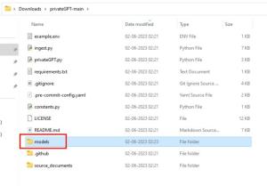 How to Train a Custom AI Chatbot Using PrivateGPT Locally (Offline) | Beebom